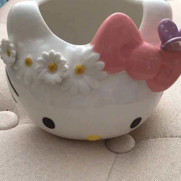 Sanrio | Other | Hello Kitty Planter Purple Butterfly And Flowers ...